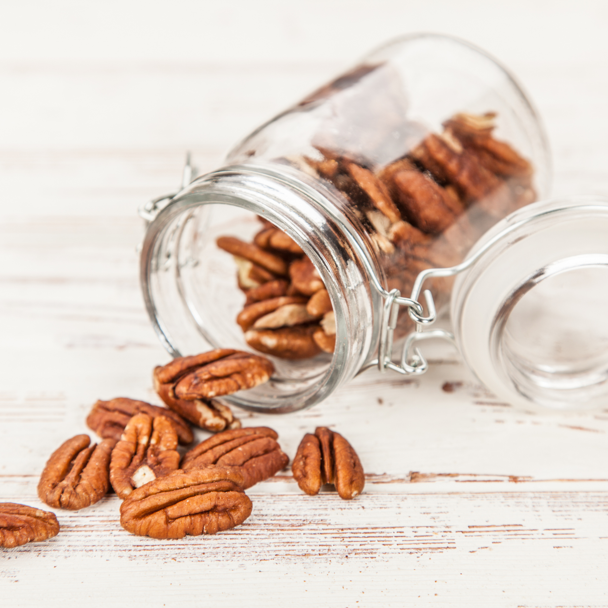 The Best Way to Make Roasted Pecans - Vintage Unscripted